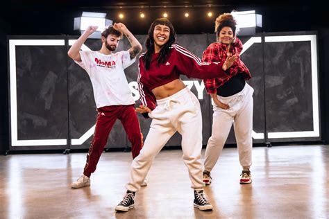 10 Basic Dance Moves Anyone Can Learn Steezy Blog