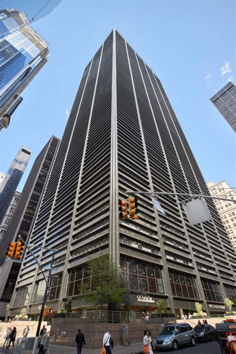 Ft Investigation How Much Does Brookfield Really Make