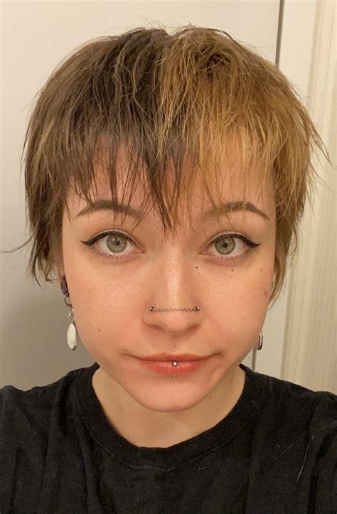 This Reddit Helped Me Heal My Double Nostril Piercings So I Could
