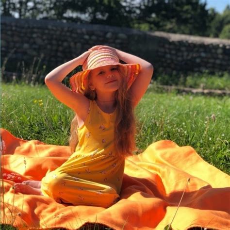 🧋𝙷𝚘𝚞𝚜𝚎 𝚂𝚝𝚎𝚜𝚑𝚊🧋 Youtube