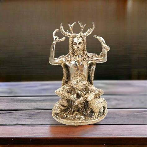 Cernunnos Statue Horned God Celtic Sculpture Cernuno Altar Decor Celtic