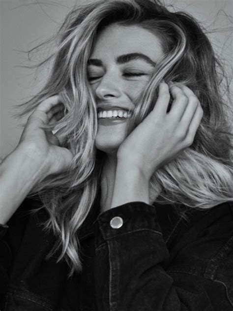 Picture Of Lauren Besselman