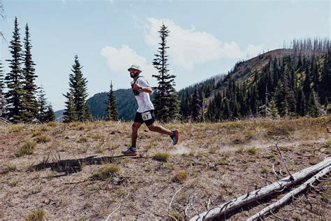 Ultra Runner Devon Edwards Brings Mindfulness To The Miles
