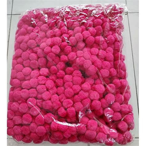 Jual Pom Pom 25 Mm Mix Warna Isi 1000pcs Shopee Indonesia