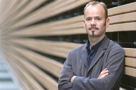 Opera Chic Frank Strobel