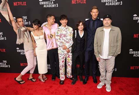 Actors Of Umbrella Academy 60 Photos Moonagedaydream Film