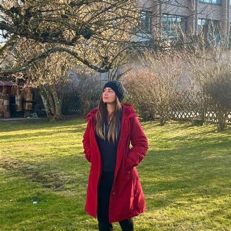 Ollivia Oliveira Olivia Sincera • Threads Say More