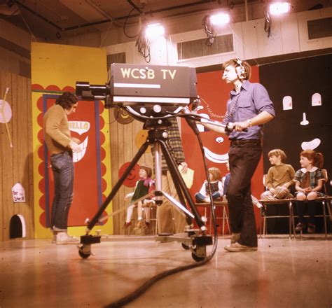 Sometime In The Mid 1970s Andy Kaufman On The Set Of Uncle Andys