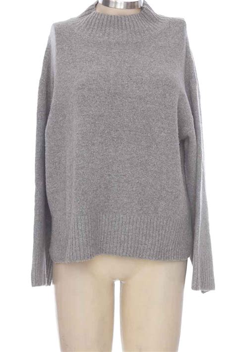 Sweater Color Gris Pull And Bear Closeando