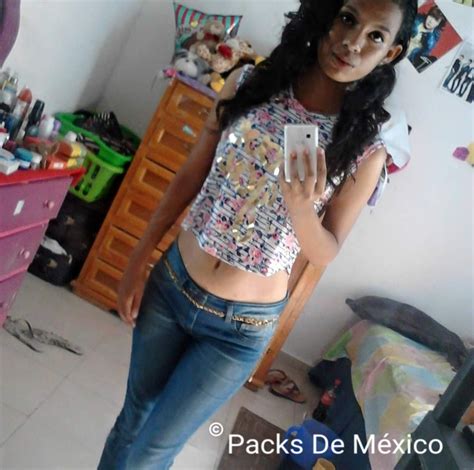 Isabel U Perez Cancún Flaquita Mostrando Sus Pechitos Packs De México