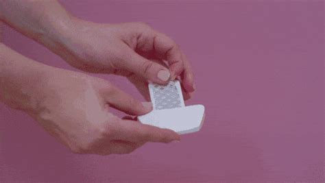 Lifty Loo Anti Microbial Toilet Seat Handle To Lift And Lower The Seat