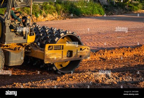 Soil Compactor With Vibratory Padfoot Drum Heavy Duty Machinery