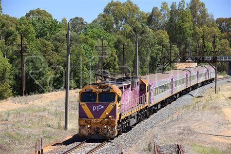 Railgallery Stock Library Content Preview N Class Locomotive