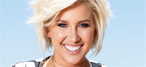Savannah Chrisley Releases Dad Todds First Post Prison Photo