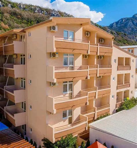 Privatni Smeštaj Lara Čanj 2025 Letovanje Čanj Crna Gora 2025