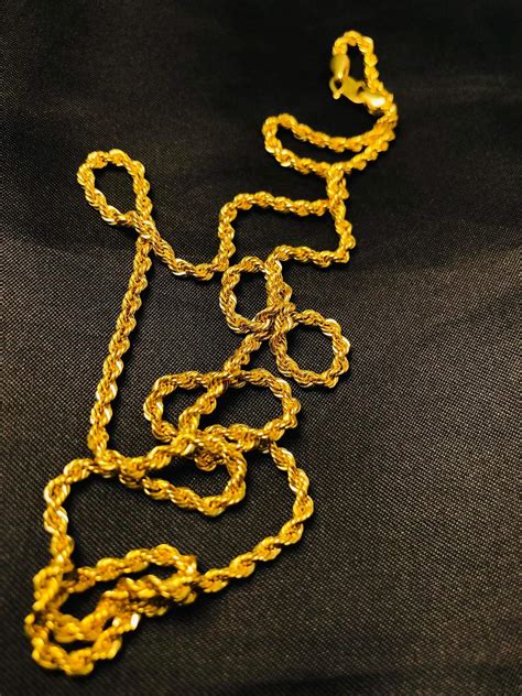 Rassa Chain Peshawar Gold Market