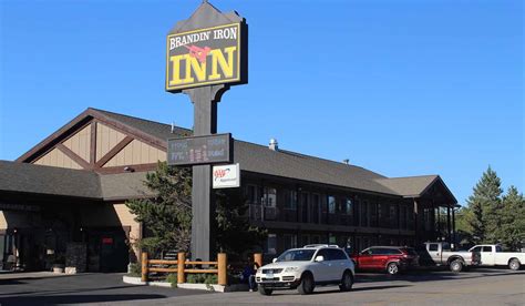 Brandin Iron Inn Montanas Yellowstone Country