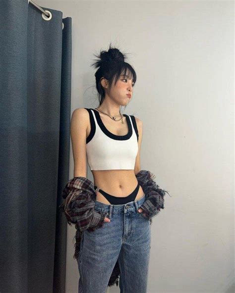 Choi Yena Gây Sốc Với Những Bức ảnh “sexy” Khác Hẳn Vẻ Ngoài Dễ Thương Ngày Trước Bloganchoi