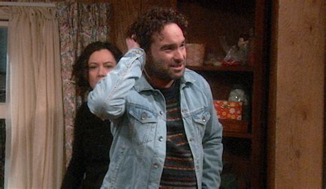 New Roseanne Trailer Gives Fans First Look At Johnny Galeckis Return