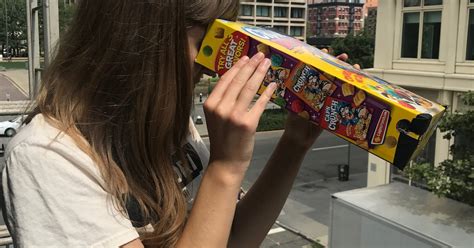 How To Make A Super Last Minute Eclipse Viewer With A Cereal Box