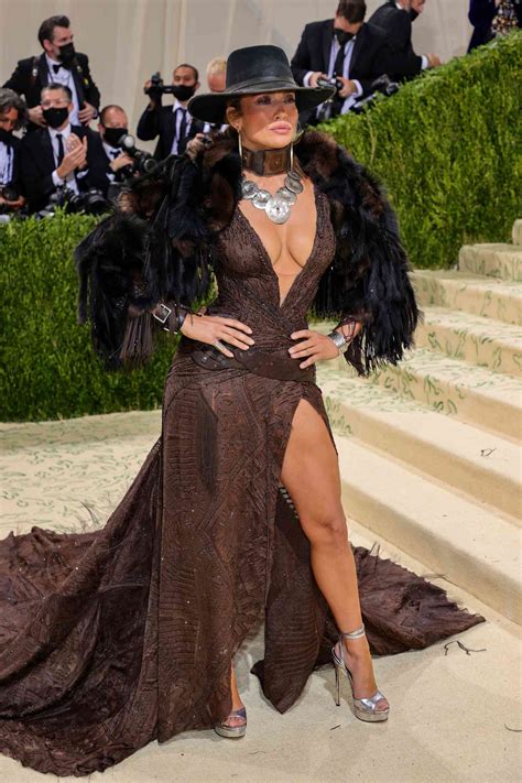 Jennifer Lopezs Best Met Gala Looks