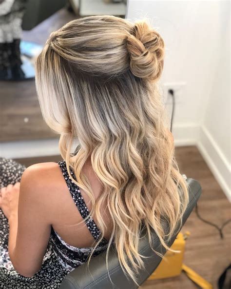 30 Cute Quick And Easy Hairstyles For Long Hair Hair Adviser