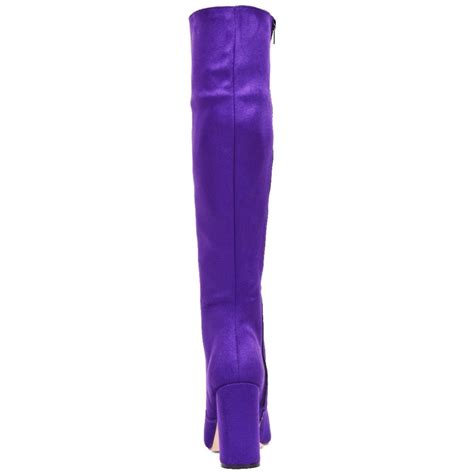Bota Morada Alta Con Cierre Lateral Elle