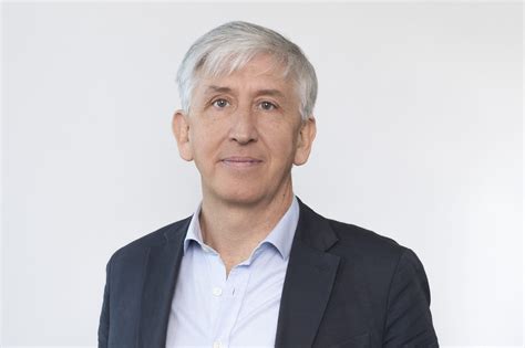 Avec Les Grands Livres Demmanuel Godo