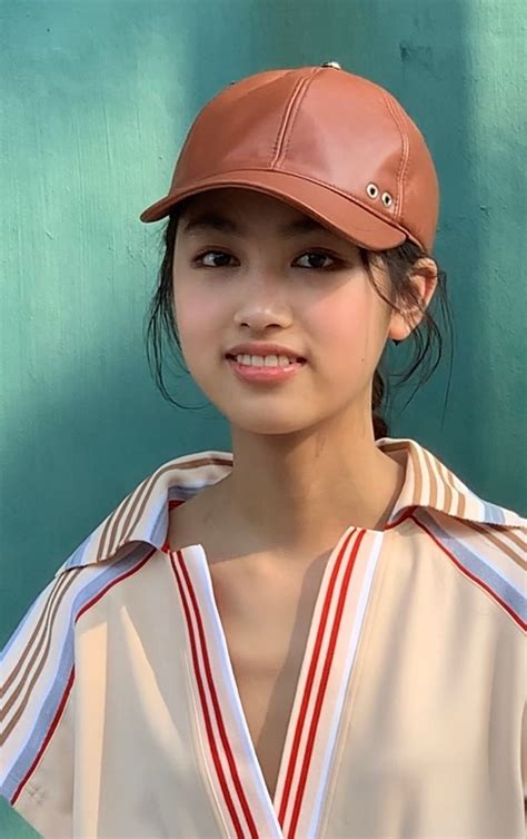 任達華14歲女兒再拍時尚雜誌！身高180「十頭身」長腿超驚人 精選圖輯 自由電子報istyle時尚美妝頻道