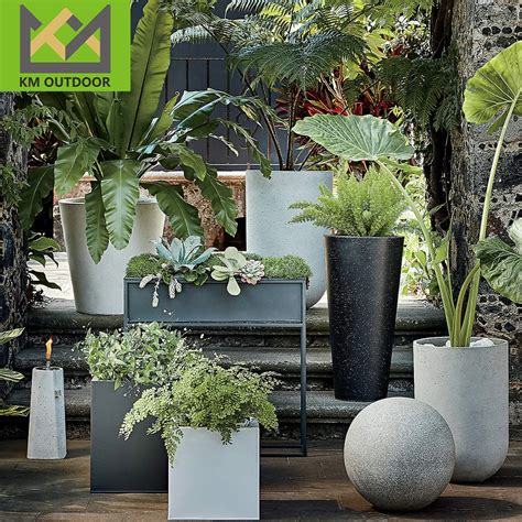 Shop High Quality Ceramic Garden Planters Custom Sizes