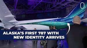 Take A Look Alaskas First Boeing 787 9 Painted In Its Own Livery