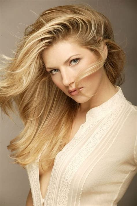Katheryn Winnick Sefton030876