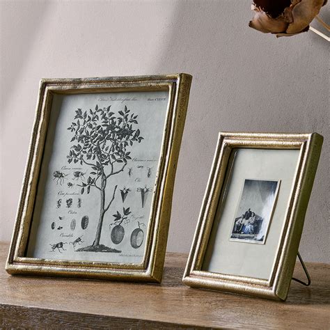 Pambani Antique Brass Photo Frame — Kayu Home