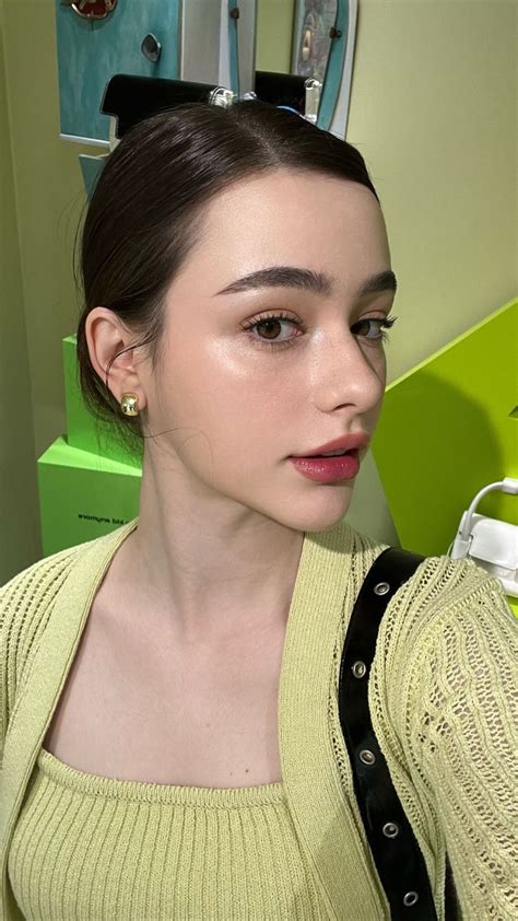 Beautiful Chinese Women Girl Photo Shoots Girl Photos Trendy Hairstyles Girl Hairstyles