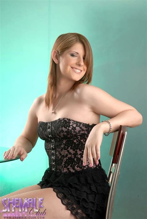 Pretty Transsexual Playing With Her Tight Ass Trans Fucks