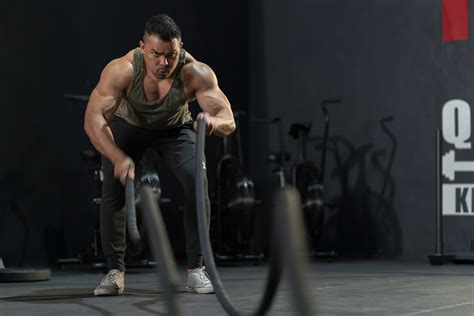 Strength Training For Beginners 7 Tips And Exercises For Beginners To
