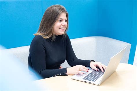 Une Nouvelle Identité Et Un Nouveau Positionnement Pour Néosoft Néosoft