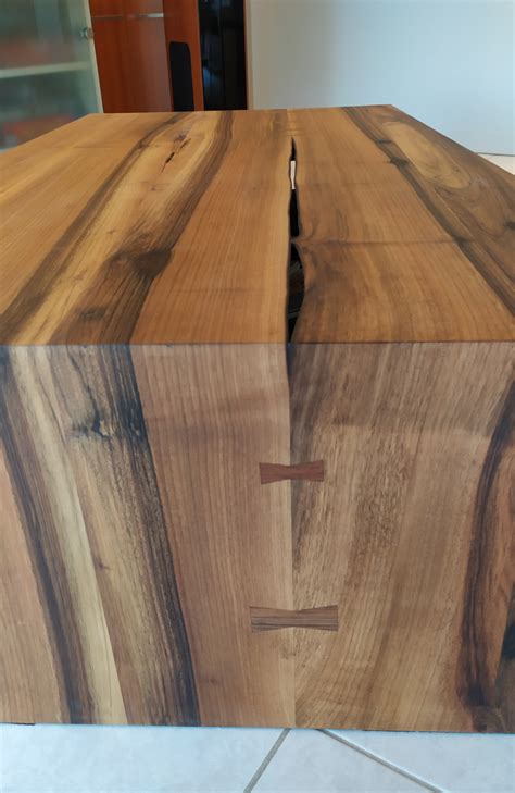 Table Basse En Noyer Meubles Sous Lecorce