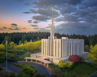 Columbia River Washington Temple