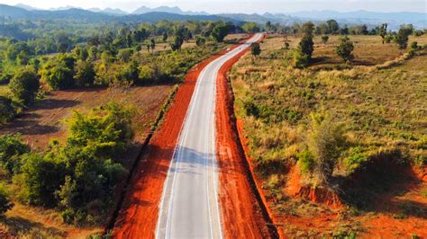 နမ့်စန် မိုးနဲ မိုင်းတုံ မိုင်းဆတ် ပြည်ထောင်စုလမ်း မိုးနဲလမ်းပိုင