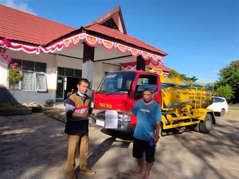 Dinas Pu Terima Bantuan Mobil Penyedot Tinja Kendaripos