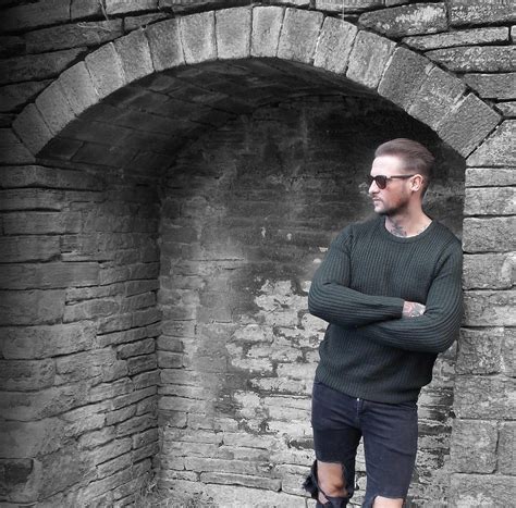 Scribblers Tee Room Deo Digital