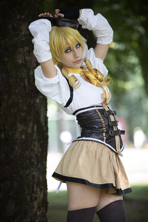 Cosplayer Melissa Camilli Robert Skayal