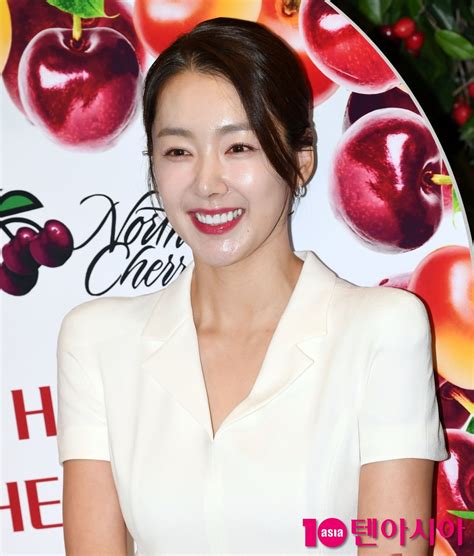 소이현 아름다운 미소ten포토 텐아시아