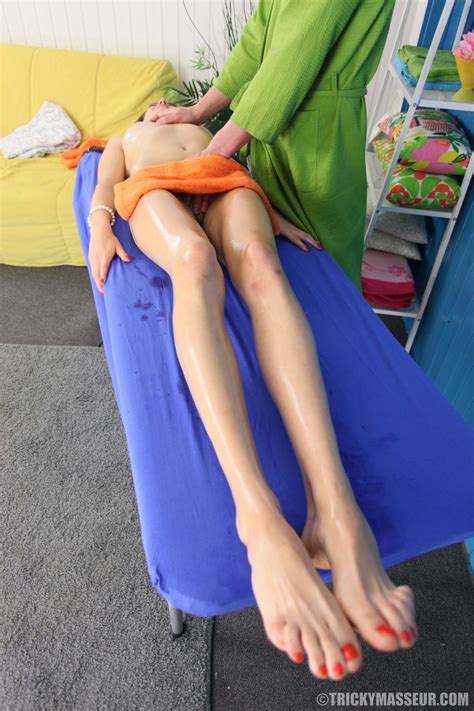 Hot Teen Kamila Enjoys Hardcore Sex And Takes A Facial Cumshot During A Massage