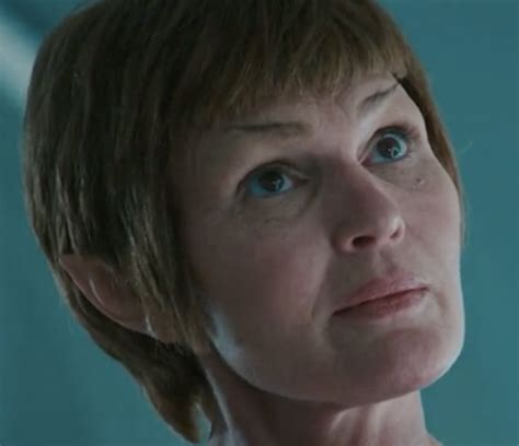 Does Raynor Remind Anyone Else Of Daniel Craig R Startrekdiscovery