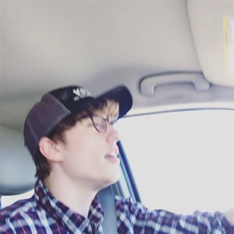 K Y L E D U F F I N Kyleduffinsings • Instagram Photos And Videos