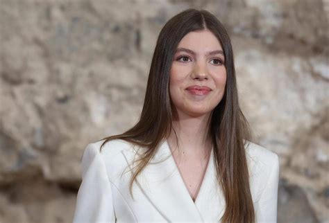 La Infanta Sofia Està Sent Tractada Per Lequip Mèdic Vinculat A Zarzuela