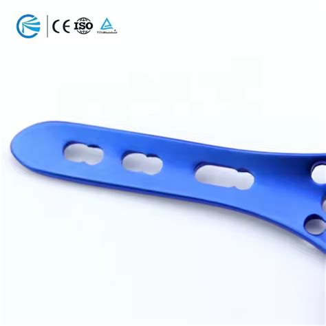 China Polyaxial Distal Radius Plate Manufacturers And Suppliers