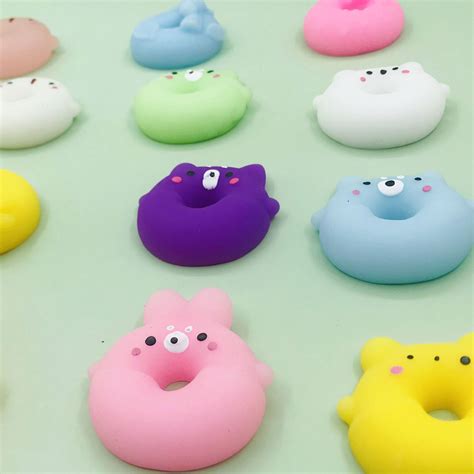 捏捏乐新款创意玩具软萌卡通可爱甜甜圈团子发泄减解压批发玩具 阿里巴巴